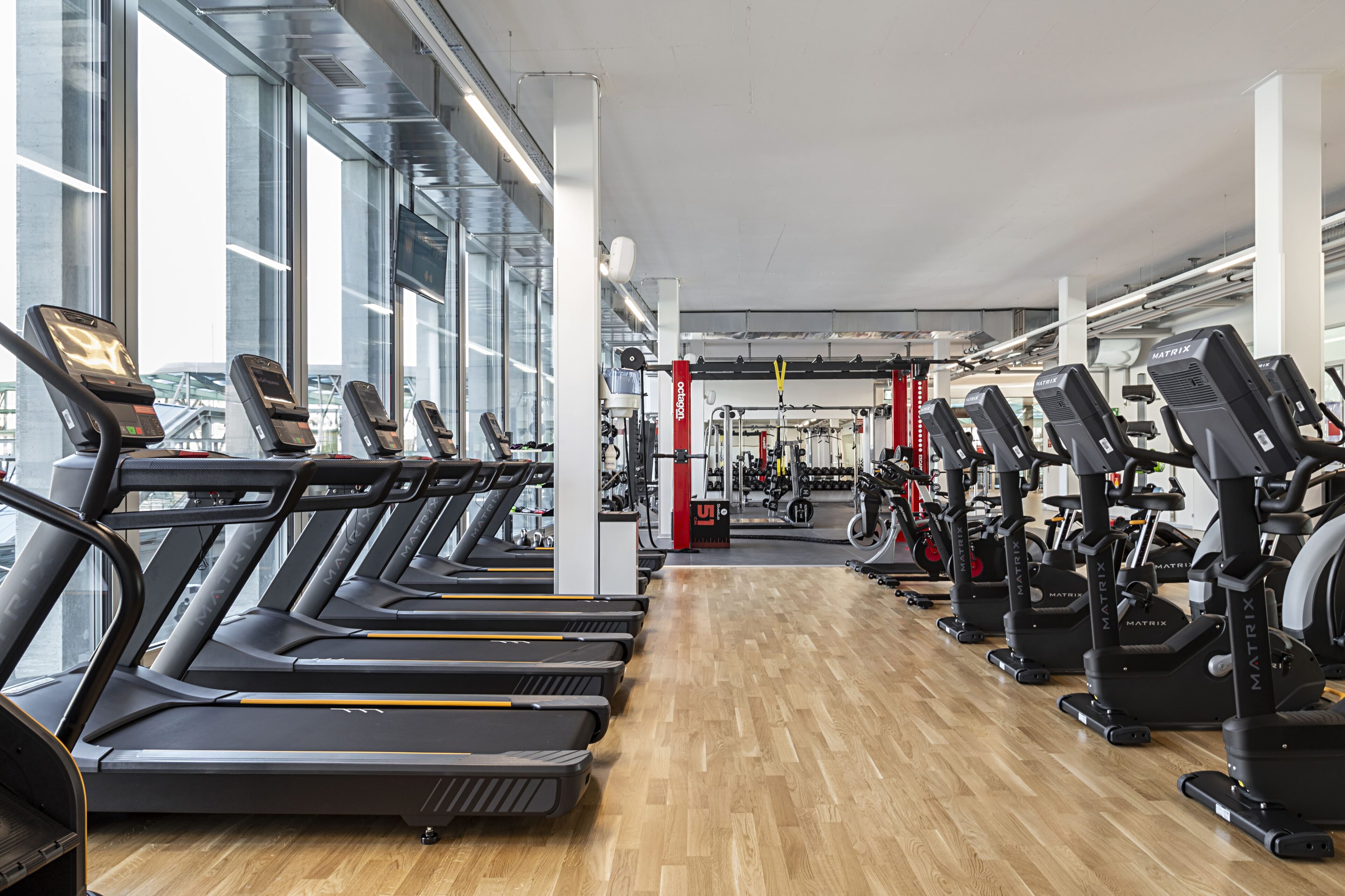 ACTIV FITNESS - ﻿The Number 1 in Fitness in Switzerland!